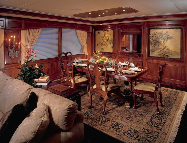 Yacht FAE LON, Burger Boat Company | CHARTERWORLD Luxury Superyacht ...